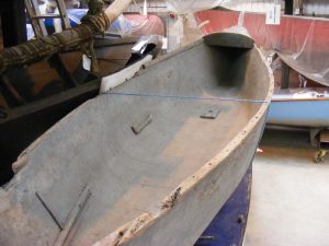 BAE0103 – River Plate dugout log boat | NMMC : National Maritime Museum ...